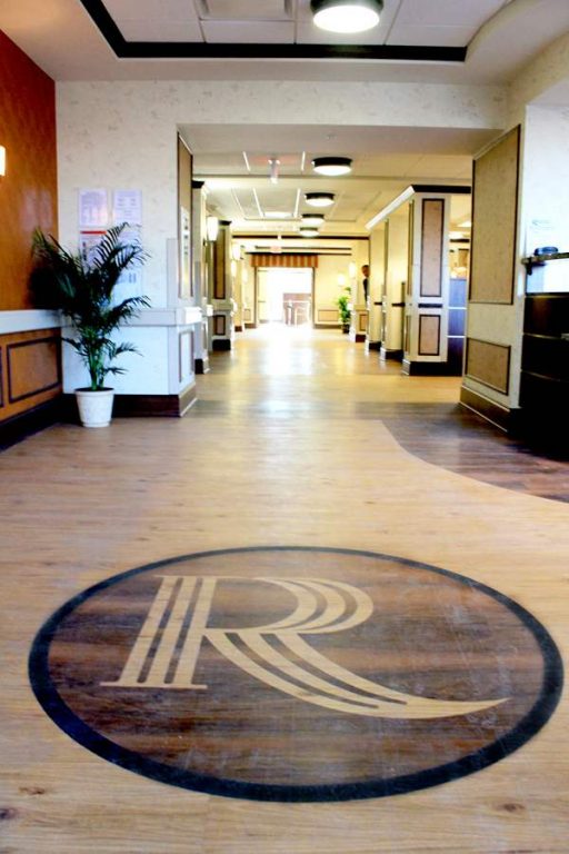 Regency Rehab Center – Corridor Decor